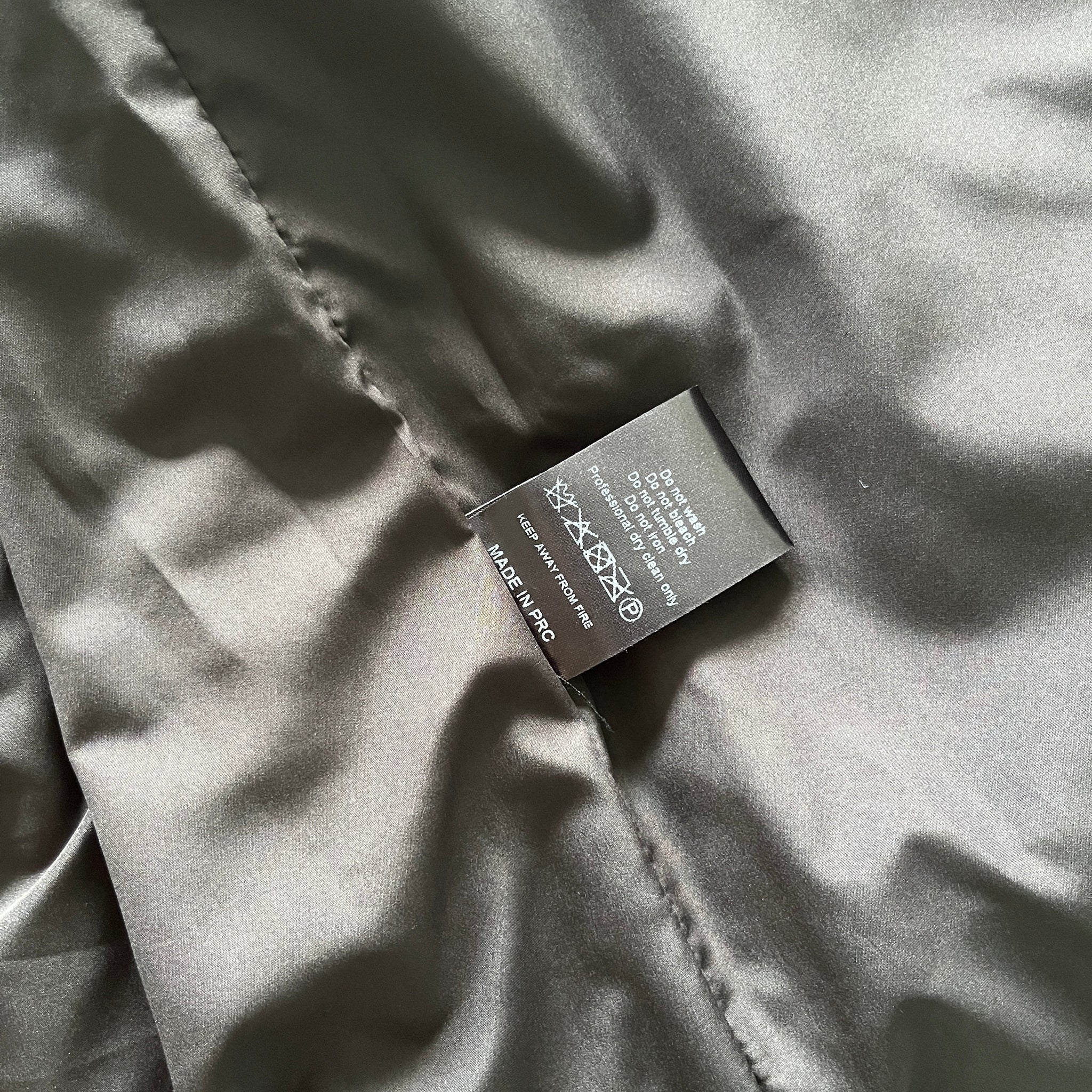 Hyperdrive Gilet - Black/Red,Trapstar jacket – ROGEDA T