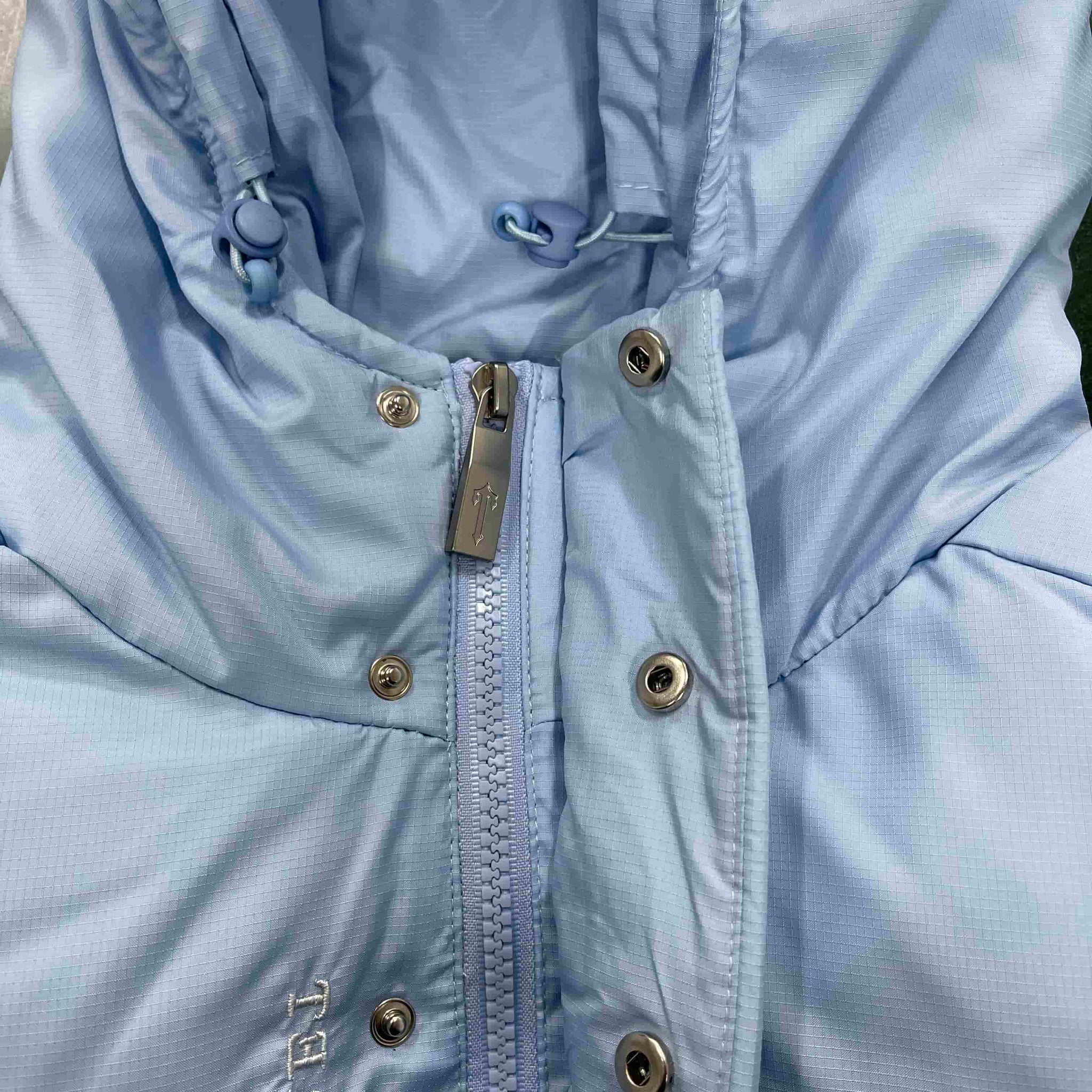 Trapstar jacket | WOMEN'S DECODED HOODED PUFFER 2.0 JACKET -ICE BLUE ...